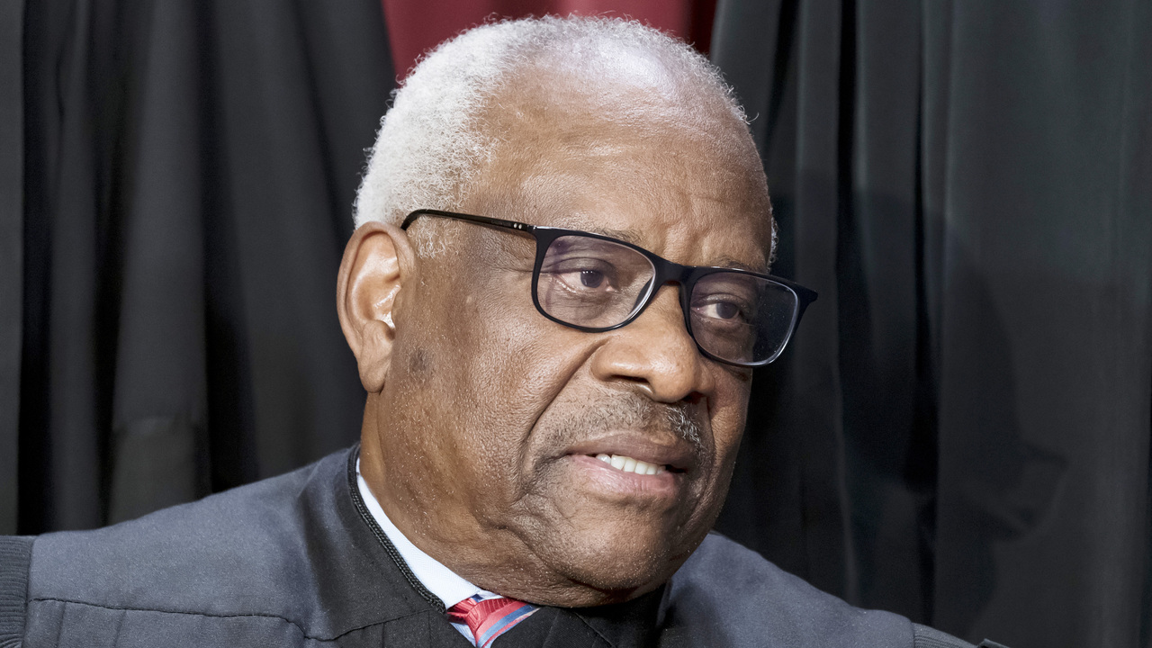 Should the US change court rules after Justi... - SquareOffs